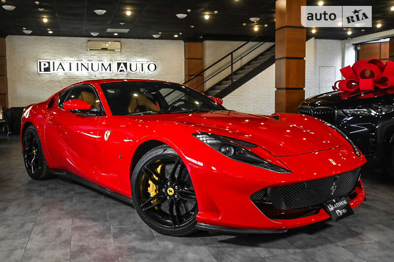 AUTO.RIA – Продам Феррарі 812 Superfast 2019 бензин 6.5 позашляховик ...