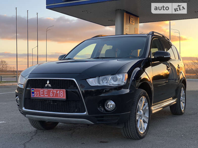 AUTO.RIA – Продам Митсубиси Аутлендер ХЛ 2012 дизель 2.2 внедорожник ...