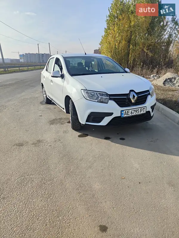VF14SRUC464030293 - RENAULT LOGAN 2019 - Просмотр истории