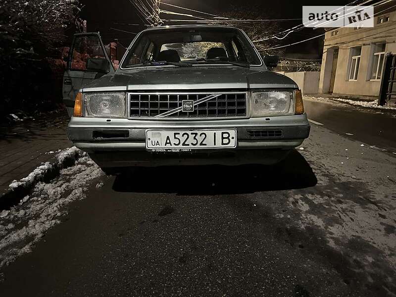 AUTO.RIA – Продам Вольво 360 1987 бензин 2.0 седан бу у Коломиї, ціна 700 $ XLB344273HC267950